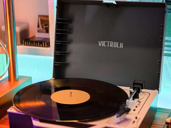 Orangewood Guitar - The Edgewater